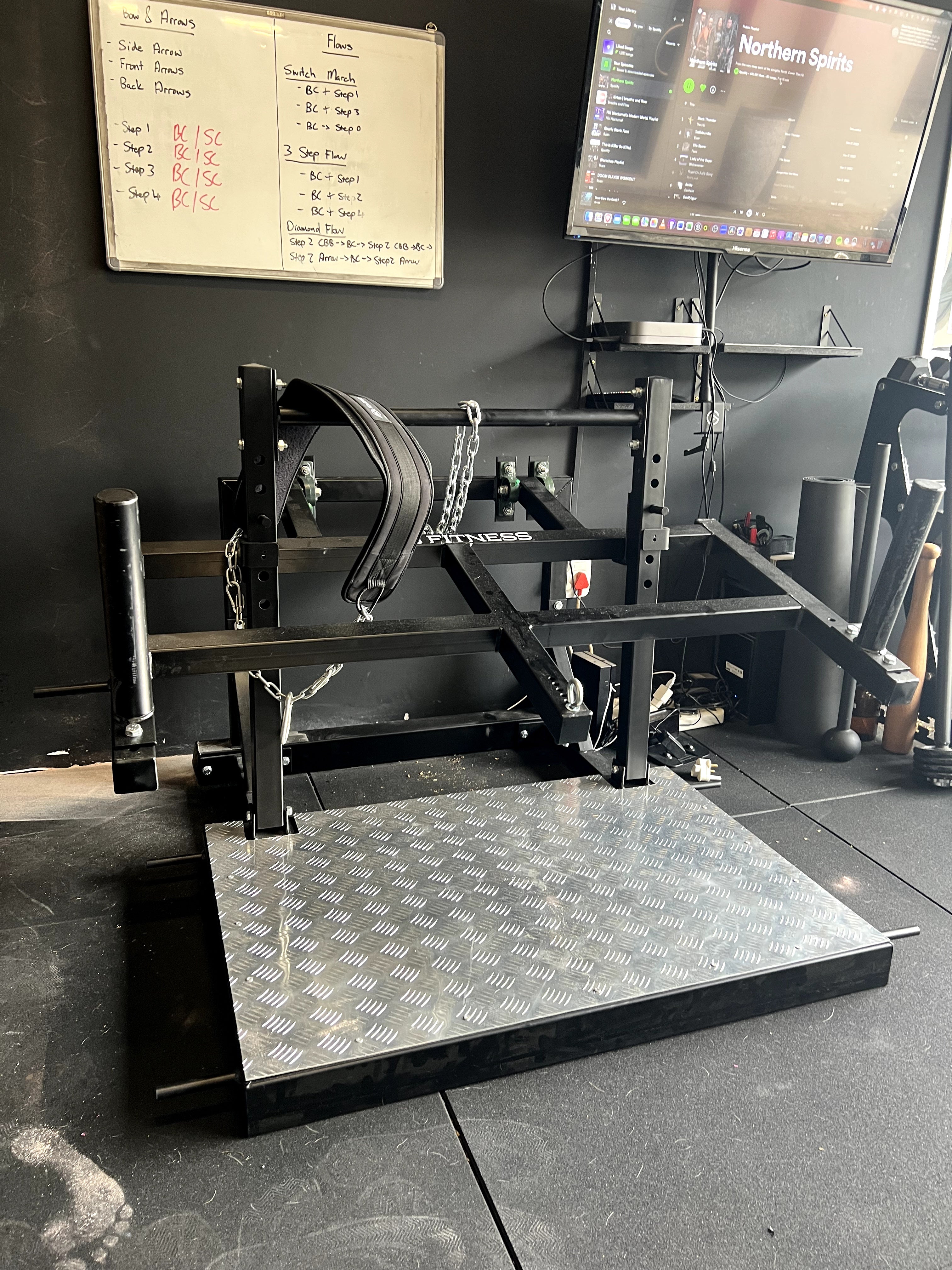 Belt Squat Machine – TG Fitness